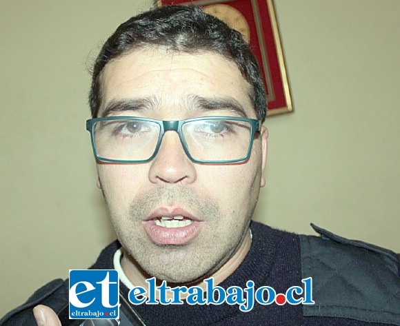 Comandante del Cuerpo de Bomberos de Santa María, Rafael Morales ... Comandante del Cuerpo de Bomberos de Santa María, Rafael Morales ...