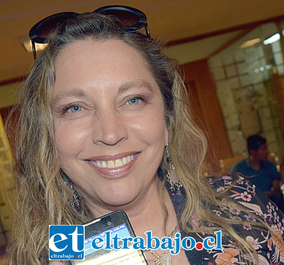 Directora general de ArteFacto, Gloria Román Marambio. – El Trabajo